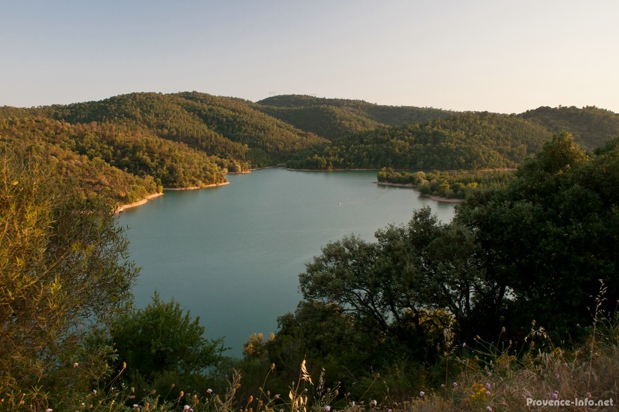 Le Lac de St Cassien